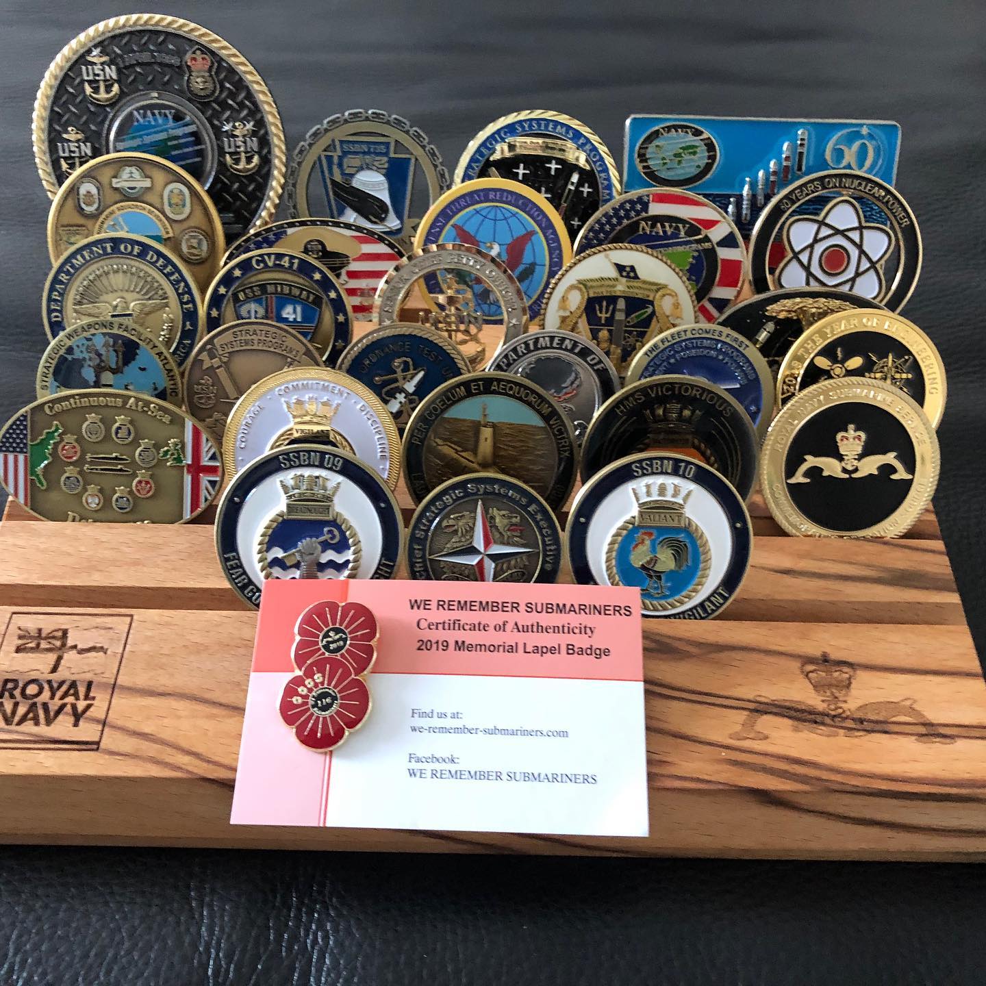 2019 memorial lapel badge | Challenge Coins UK
